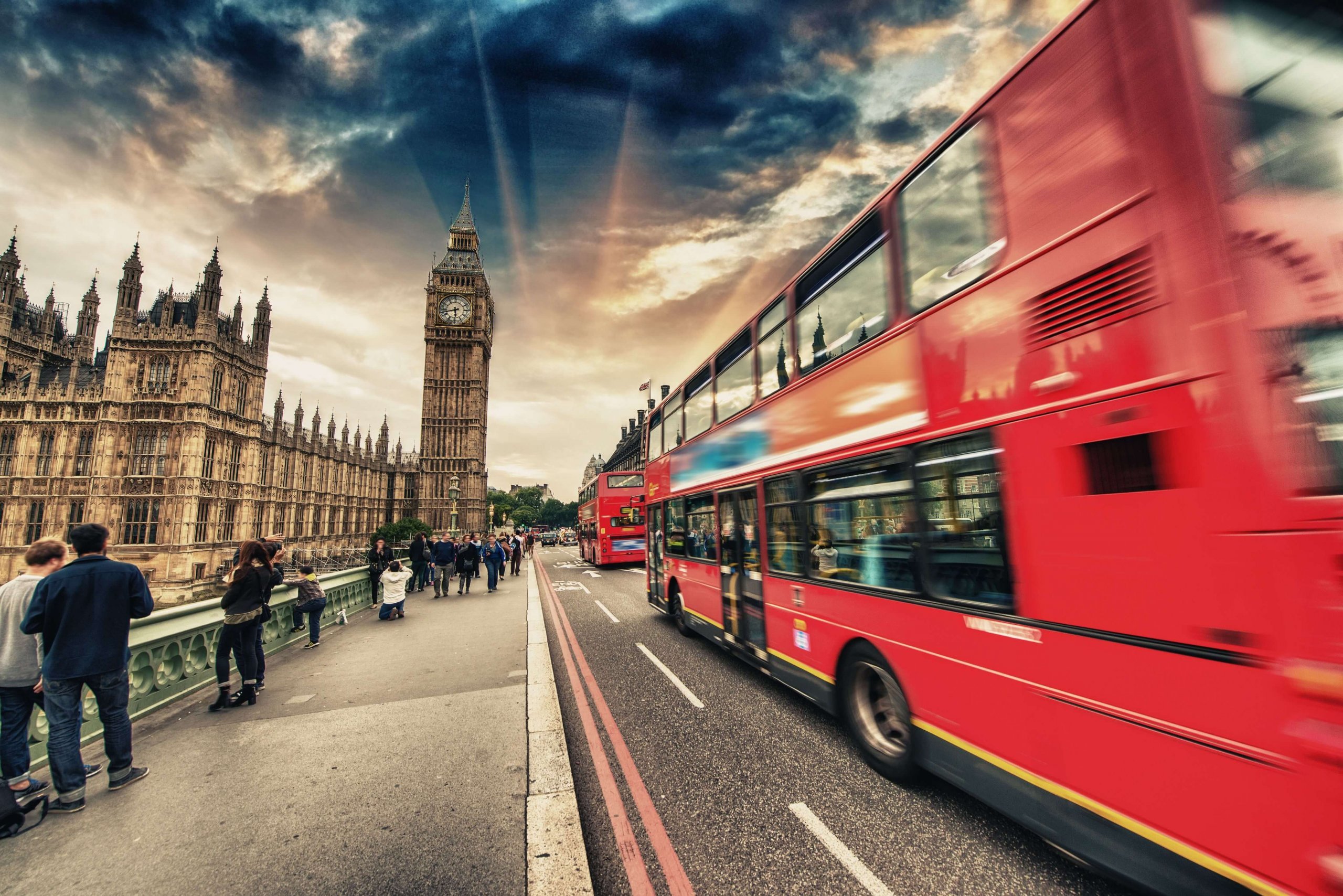 Víza, ETA a cestovní doklady do Velké Británie