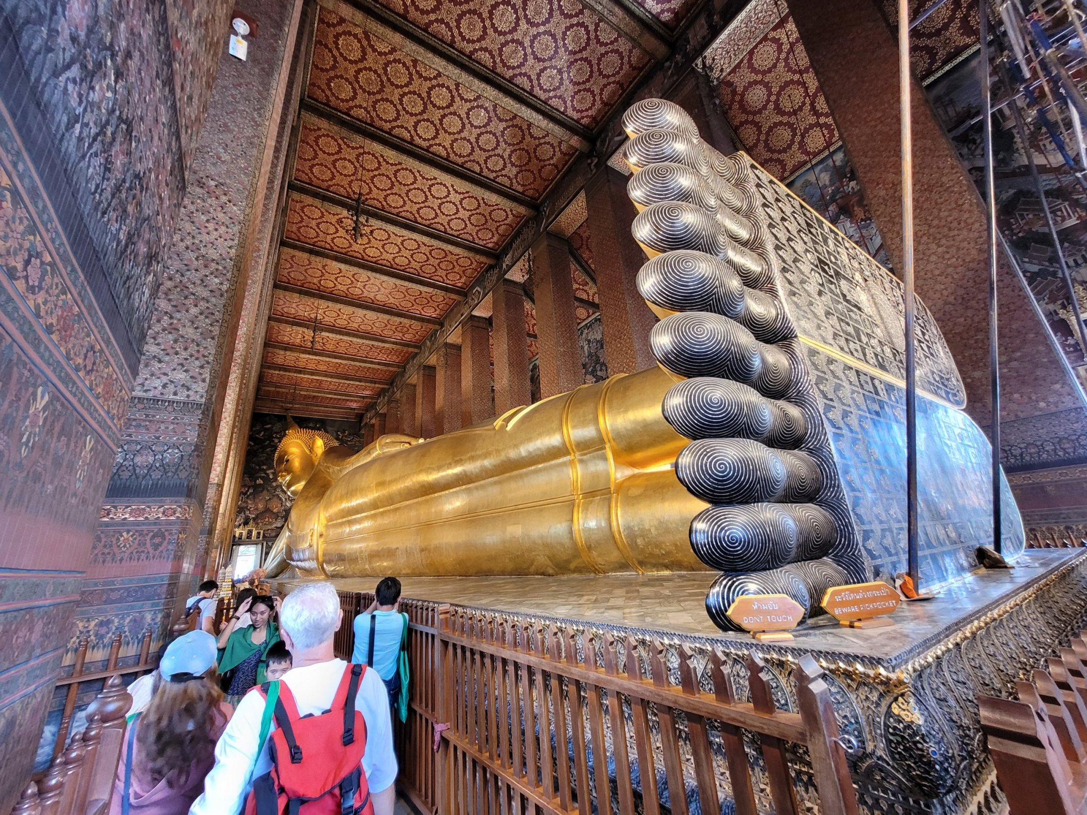 Wat Pho (Ležící Buddha) - Bangkok | Cestujlevne.com