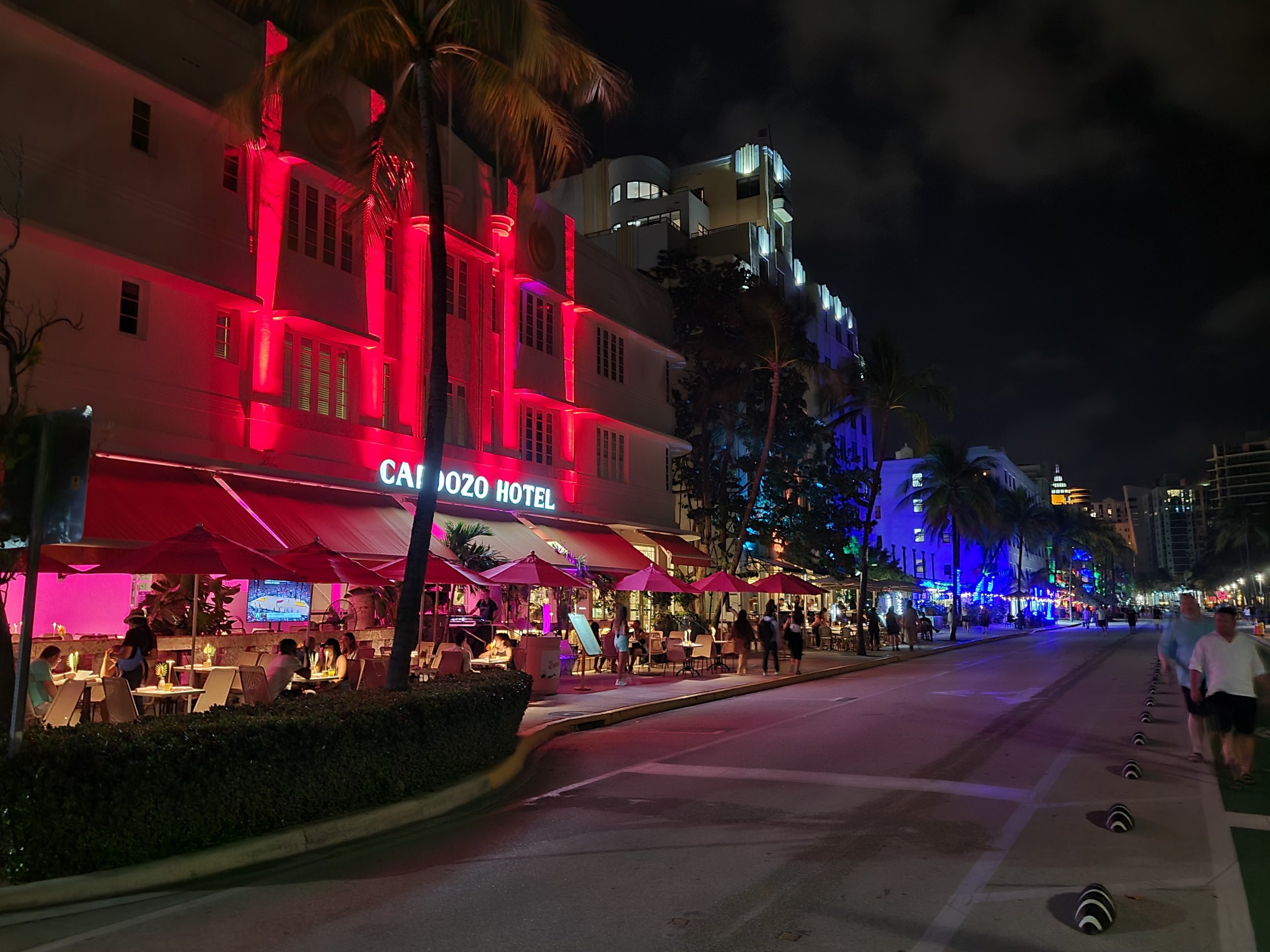 Ocean Drive - Miami | Cestujlevne.com
