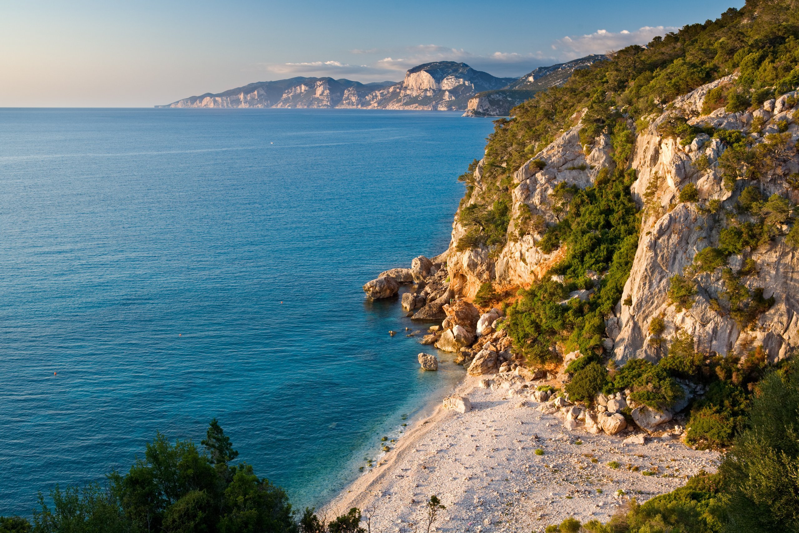 Cala Gonone - Sardinie | Cestujlevne.com