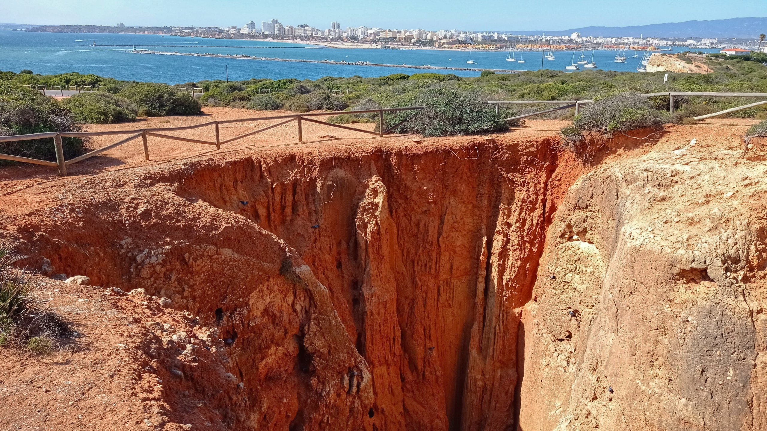 Portugalsko Algarve - nejkrásnější pláže a treky po pobřeží