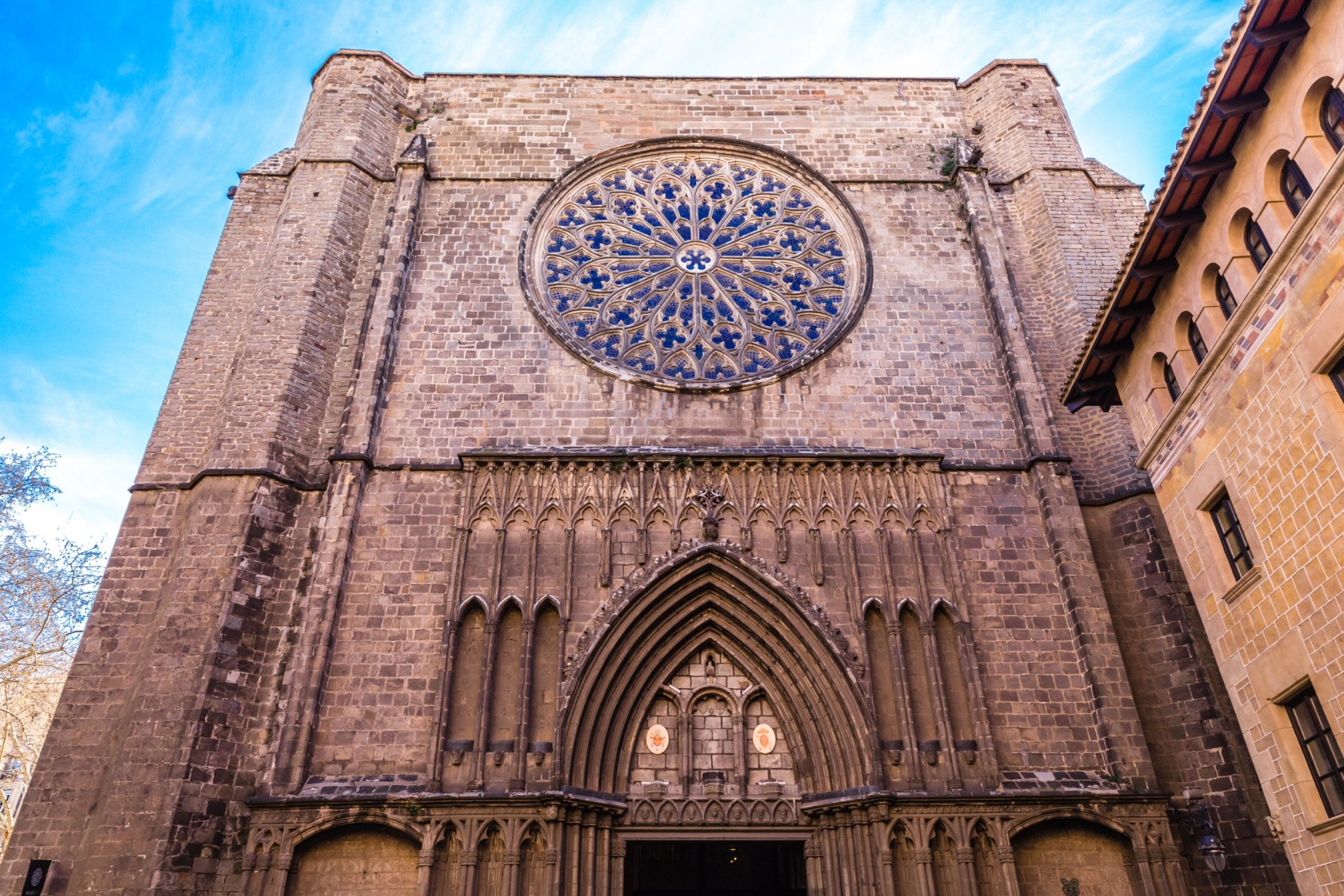 Bazilika Santa Maria del Pi - Barcelona | Cestujlevne.com