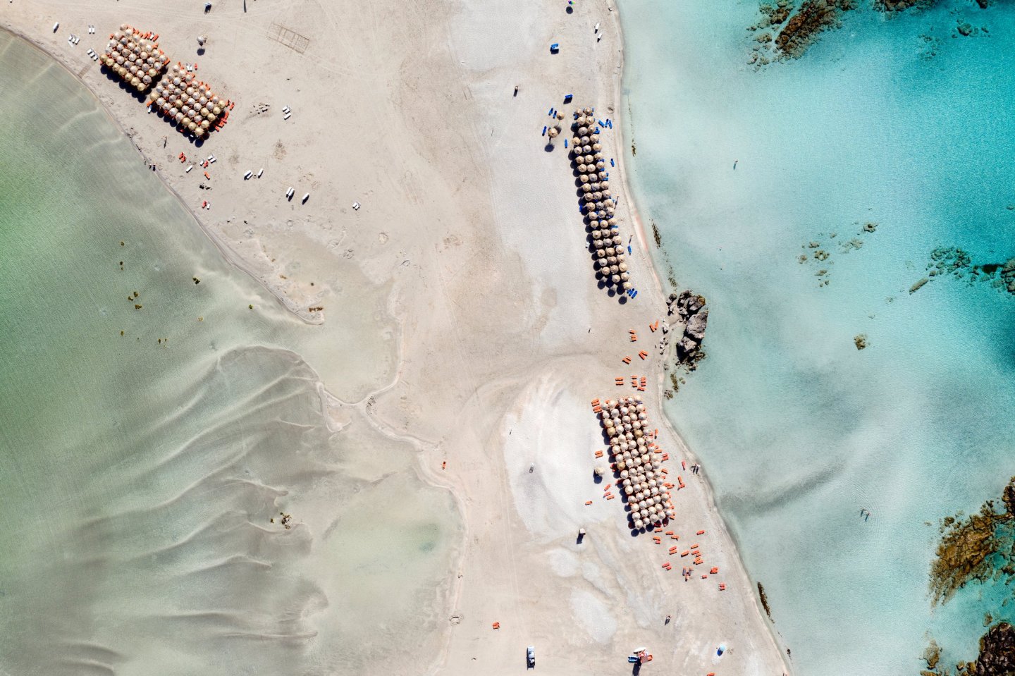 Pláž Elafonisi - Kréta | Cestujlevne.com