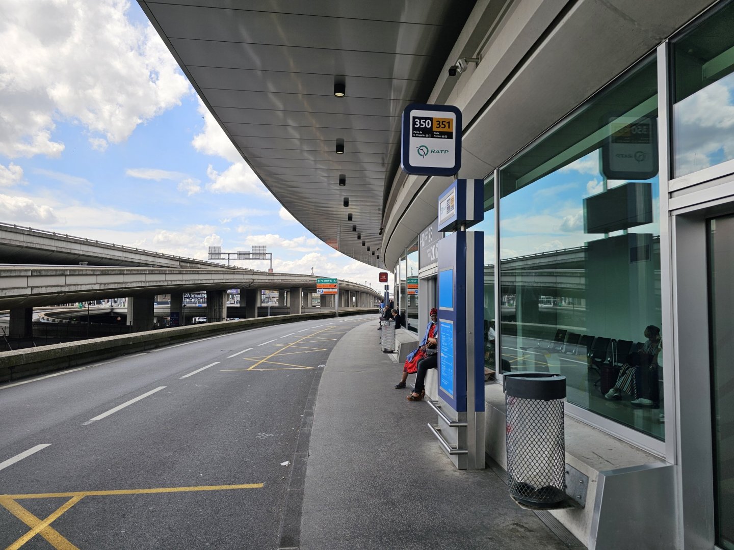 Doprava z letiště Paříž Charles de Gaulle CDG: můj tip, co zvolit