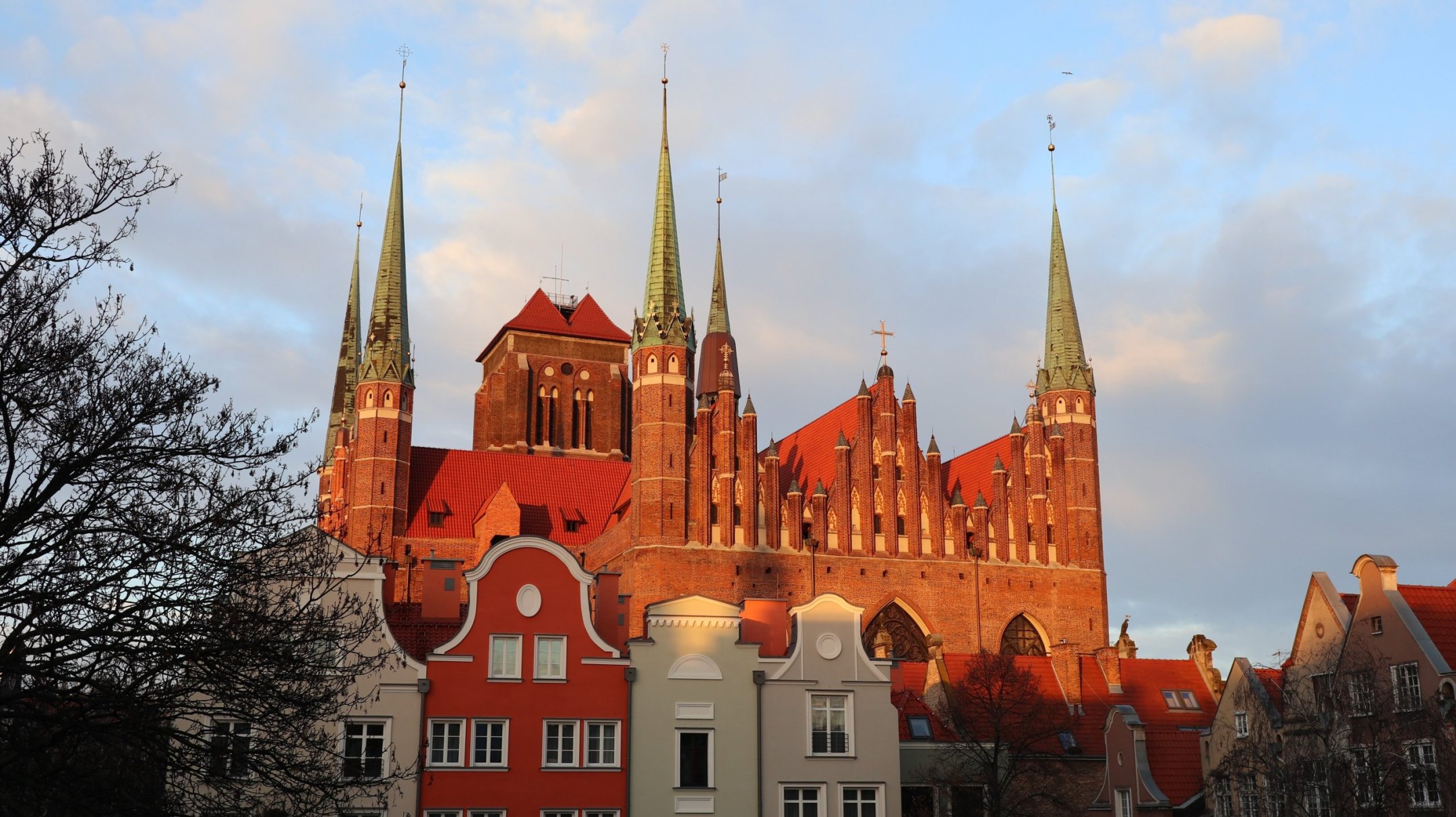 Bazilika Nanebevzetí Panny Marie - Gdaňsk | Cestujlevne.com