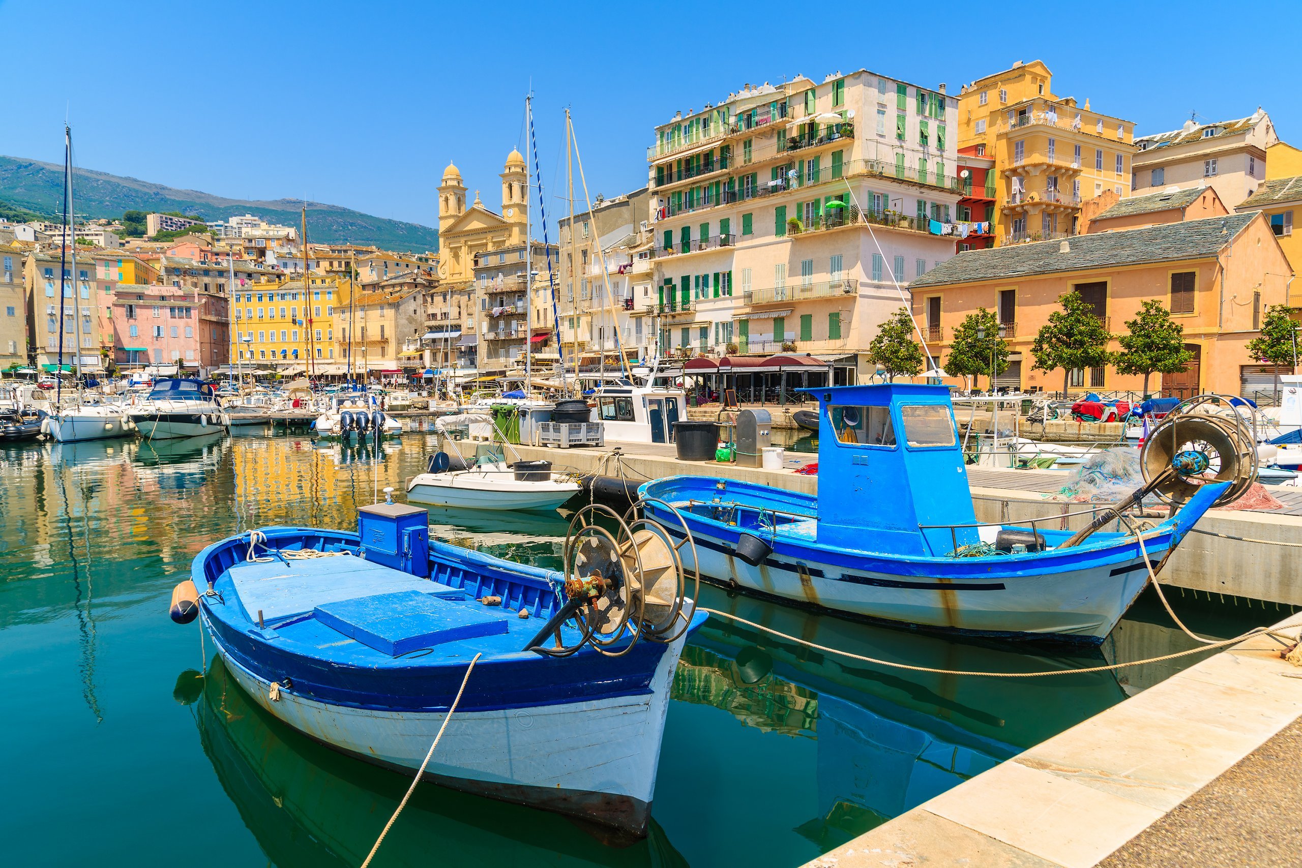 Bastia - Korsika | Cestujlevne.com