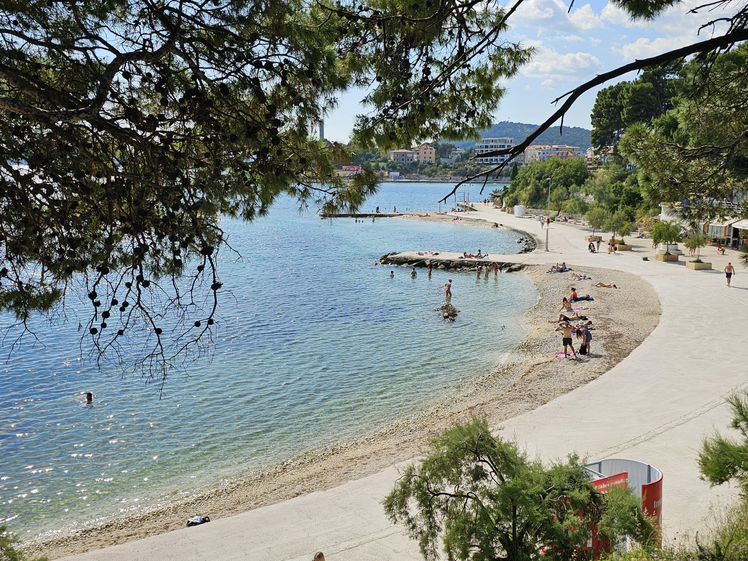 Pláž Ovčice - Split | Cestujlevne.com