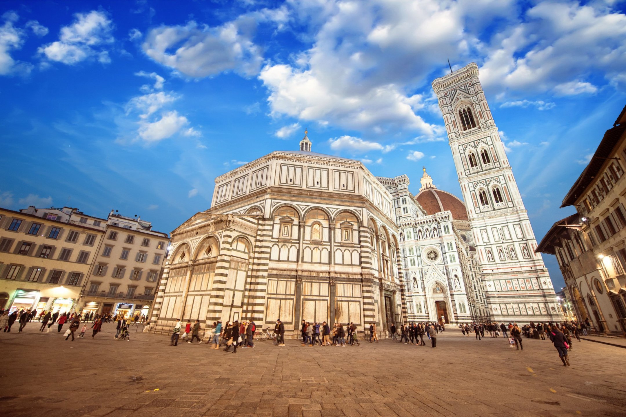 Piazza del Duomo - Florencie | Cestujlevne.com
