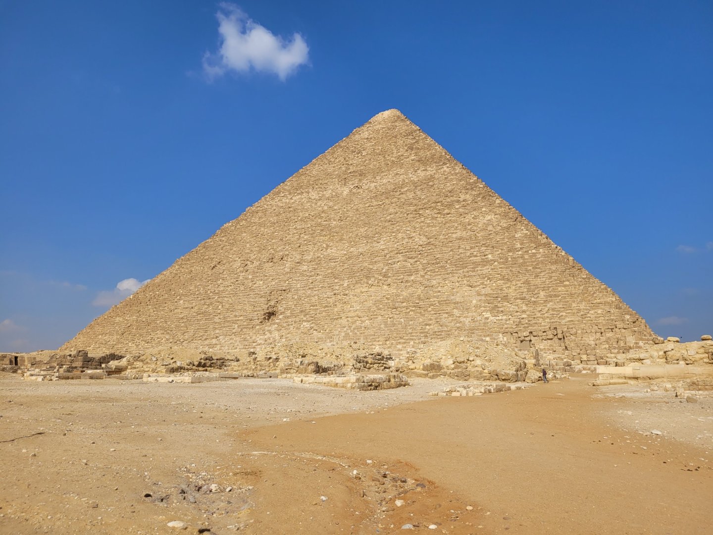 Pyramidy v Gíze - Káhira | Vstupné a tipy | Cestujlevne.com