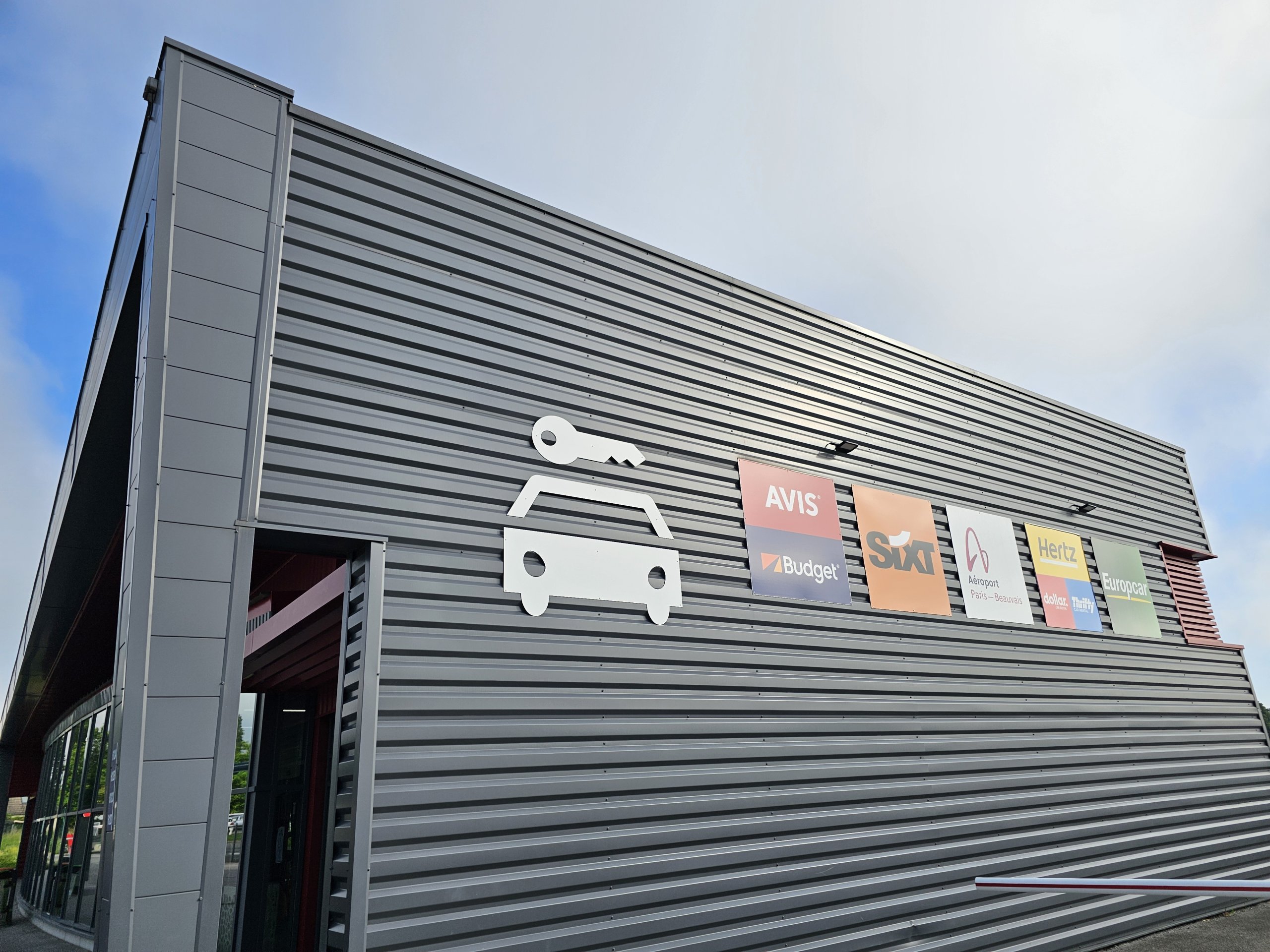 Doprava z letiště Paříž Beauvais-Tille (BVA) do centra | Cestujlevne.com