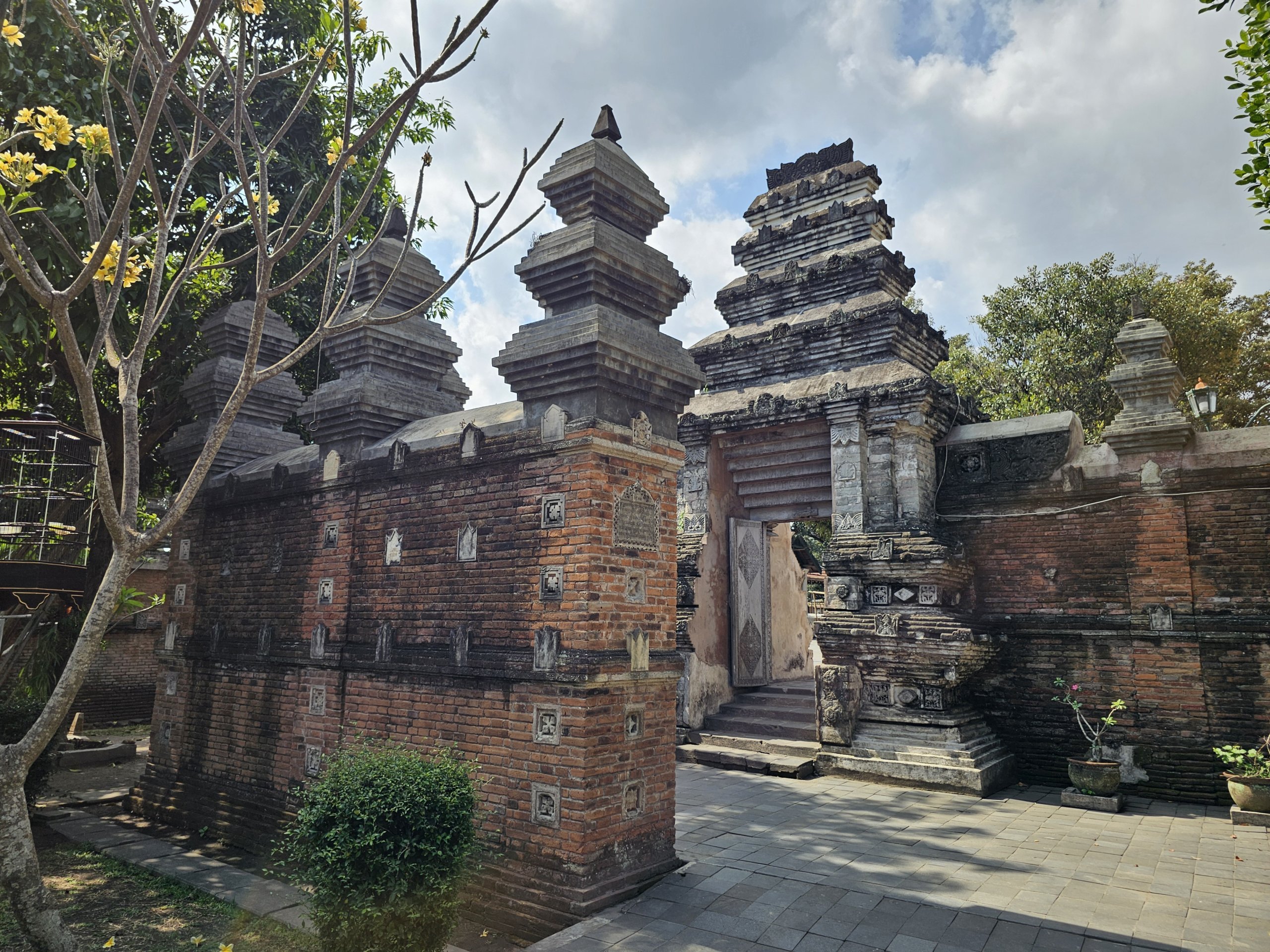 Kota Gede - Yogyakarta | Cestujlevne.com