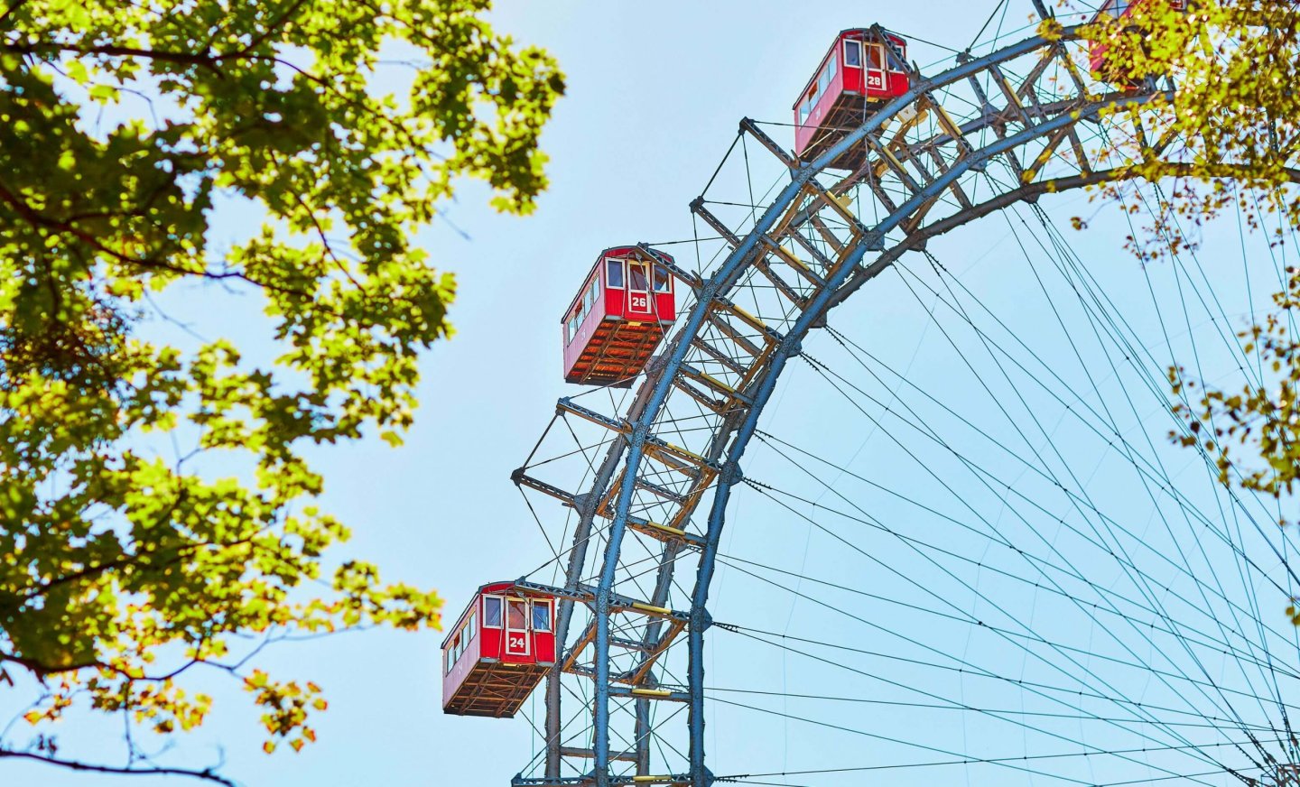 Prater - Vídeň | Vstupné do Prátru, atrakce | Cestujlevne.com