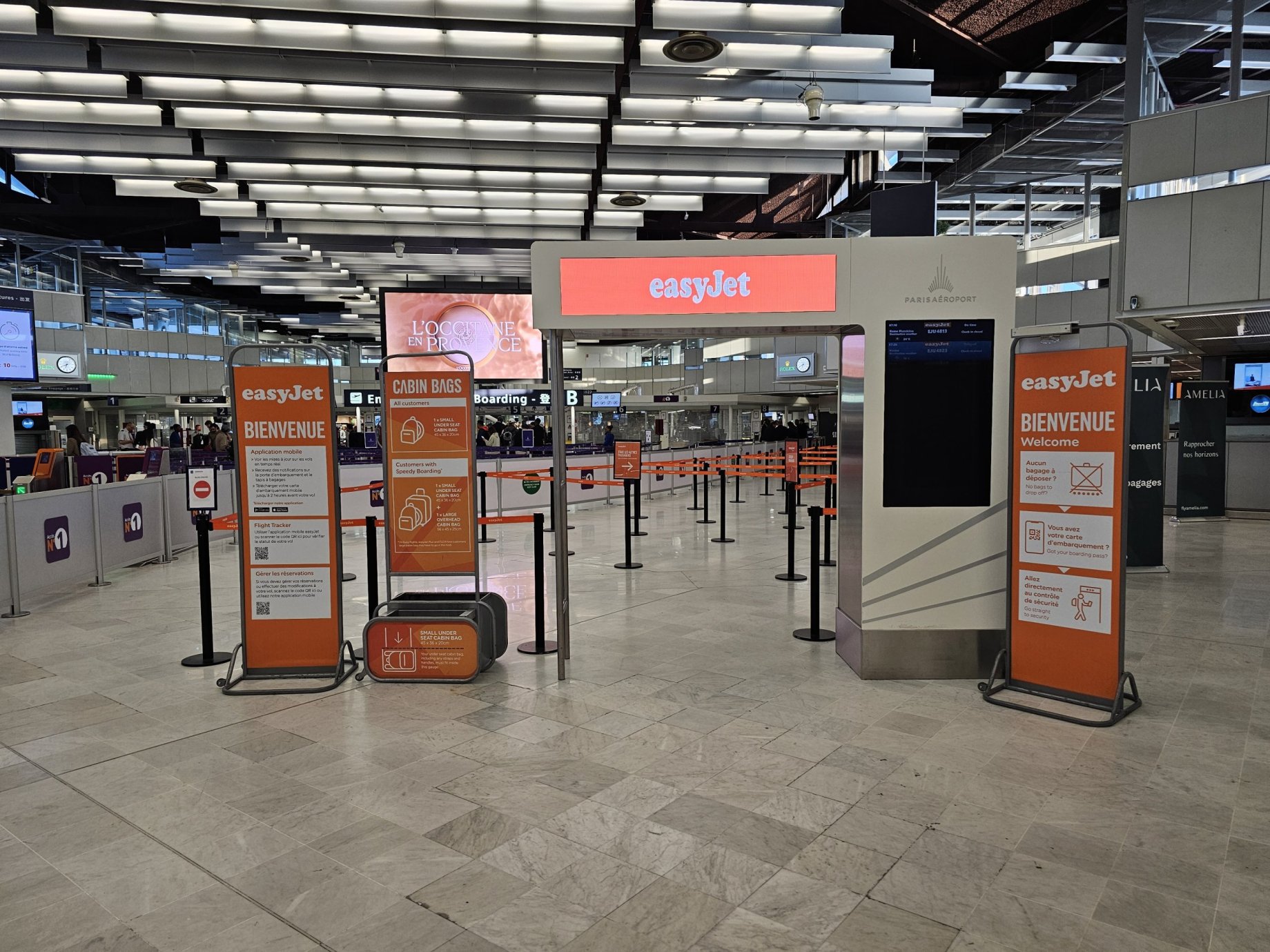 easyJet check in - kdy a jak se odbavit