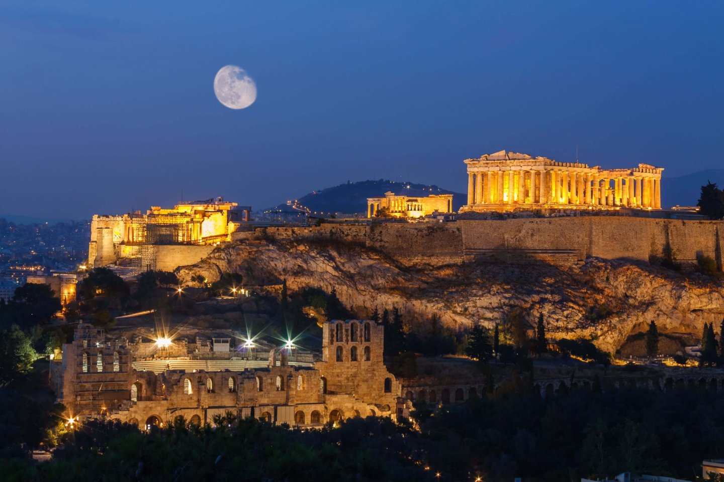 Akropolis - Athény | Cestujlevne.com