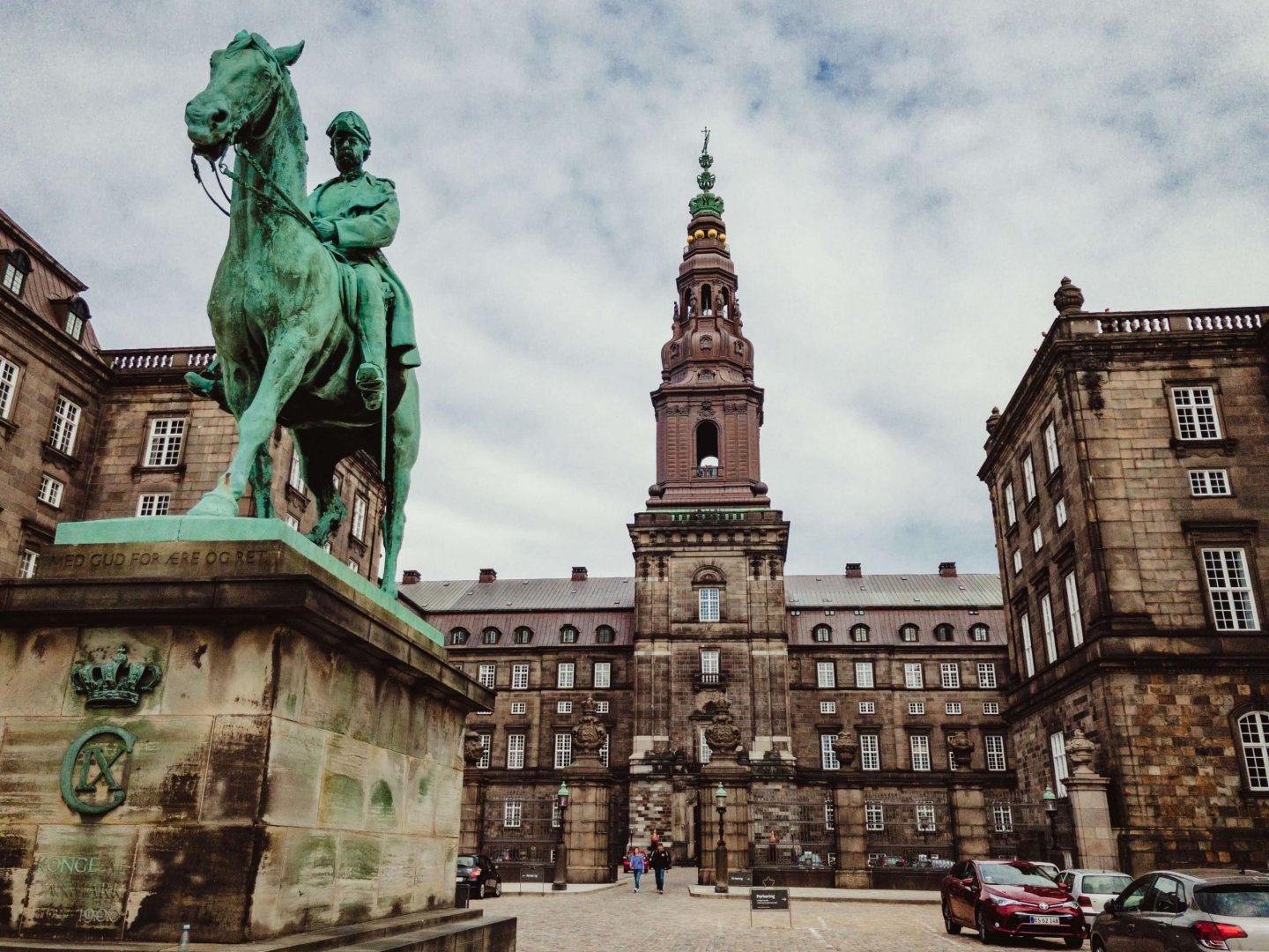 Christiansborg - Kodaň | Cestujlevne.com