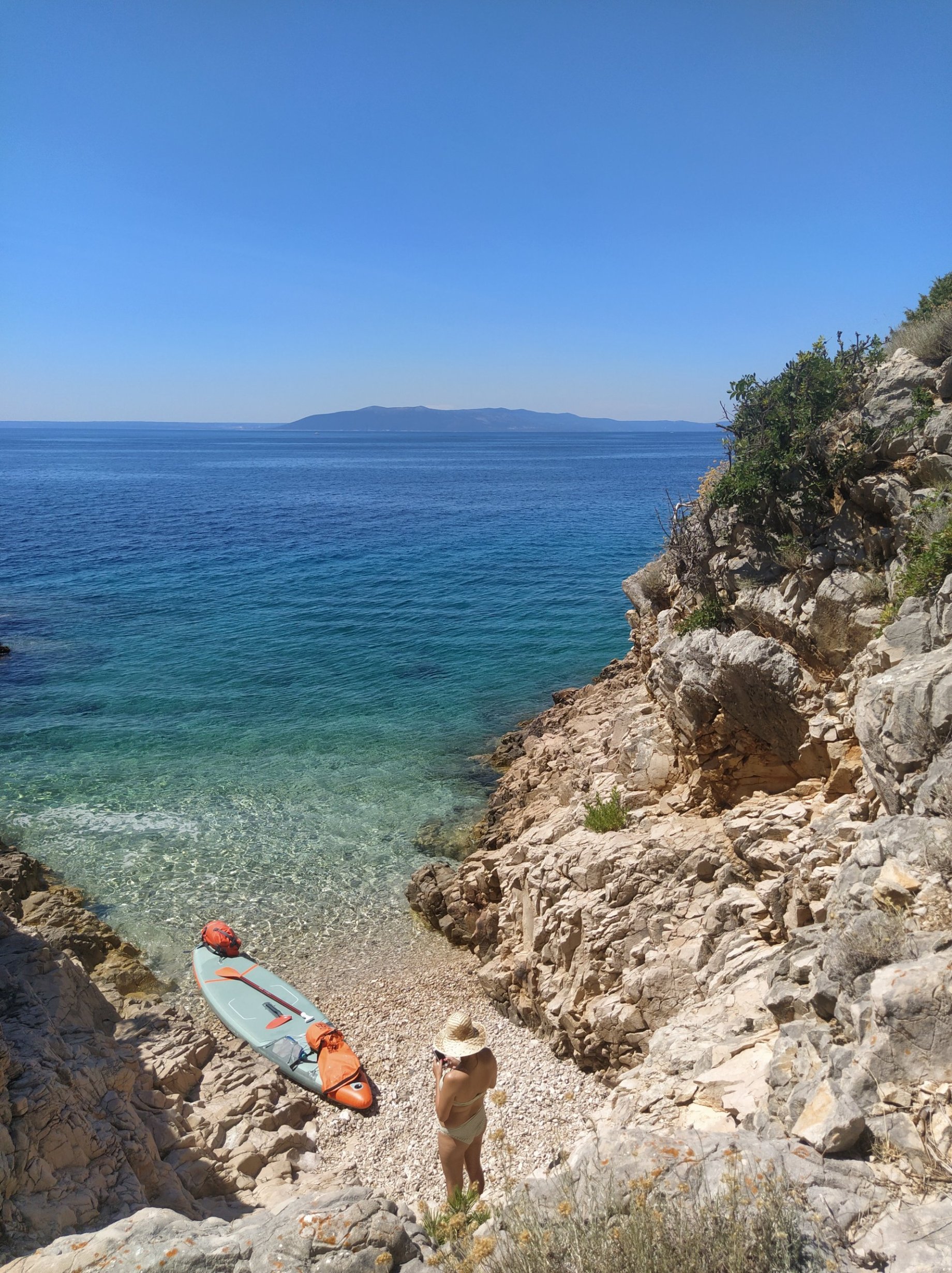 Chorvatský ostrov Cres a jeho objevování na paddleboardu