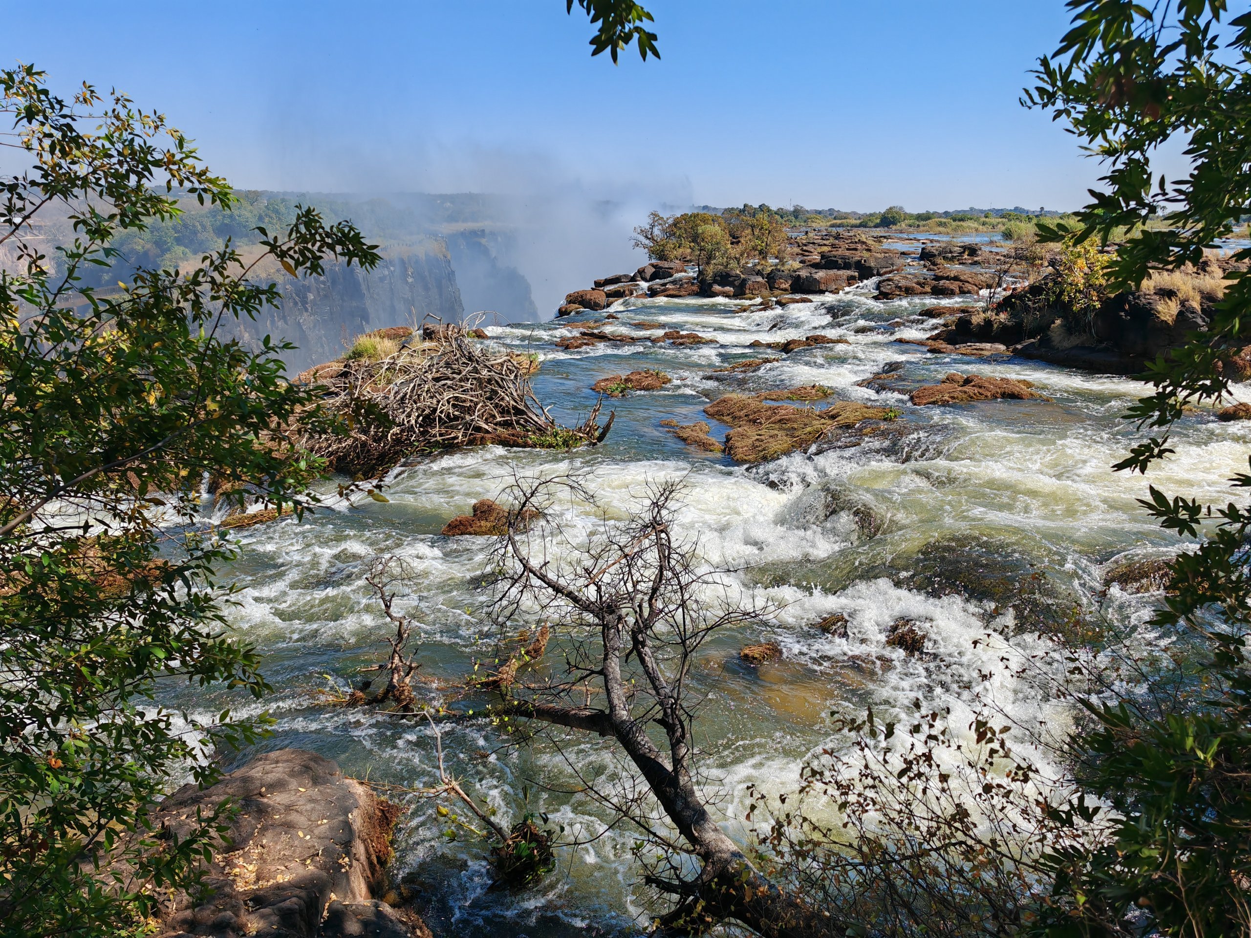 Viktoriiny vodopády, delta Okavanga (Zimbabwe, Zambie, Botswana)